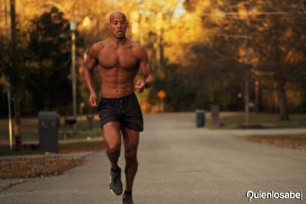 David Goggins: biografía del hombre más duro del planeta. - Quien Lo Sabe
