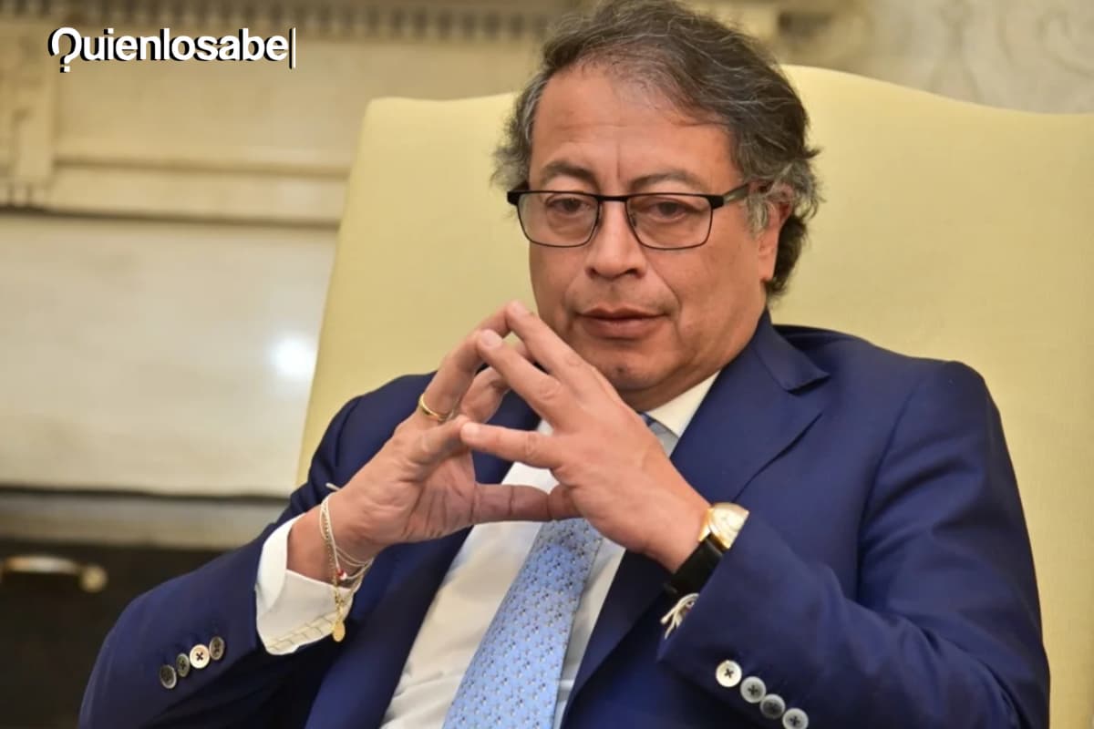 Gustavo Petro Urrego: Un Presidente en Ascenso y Descenso.